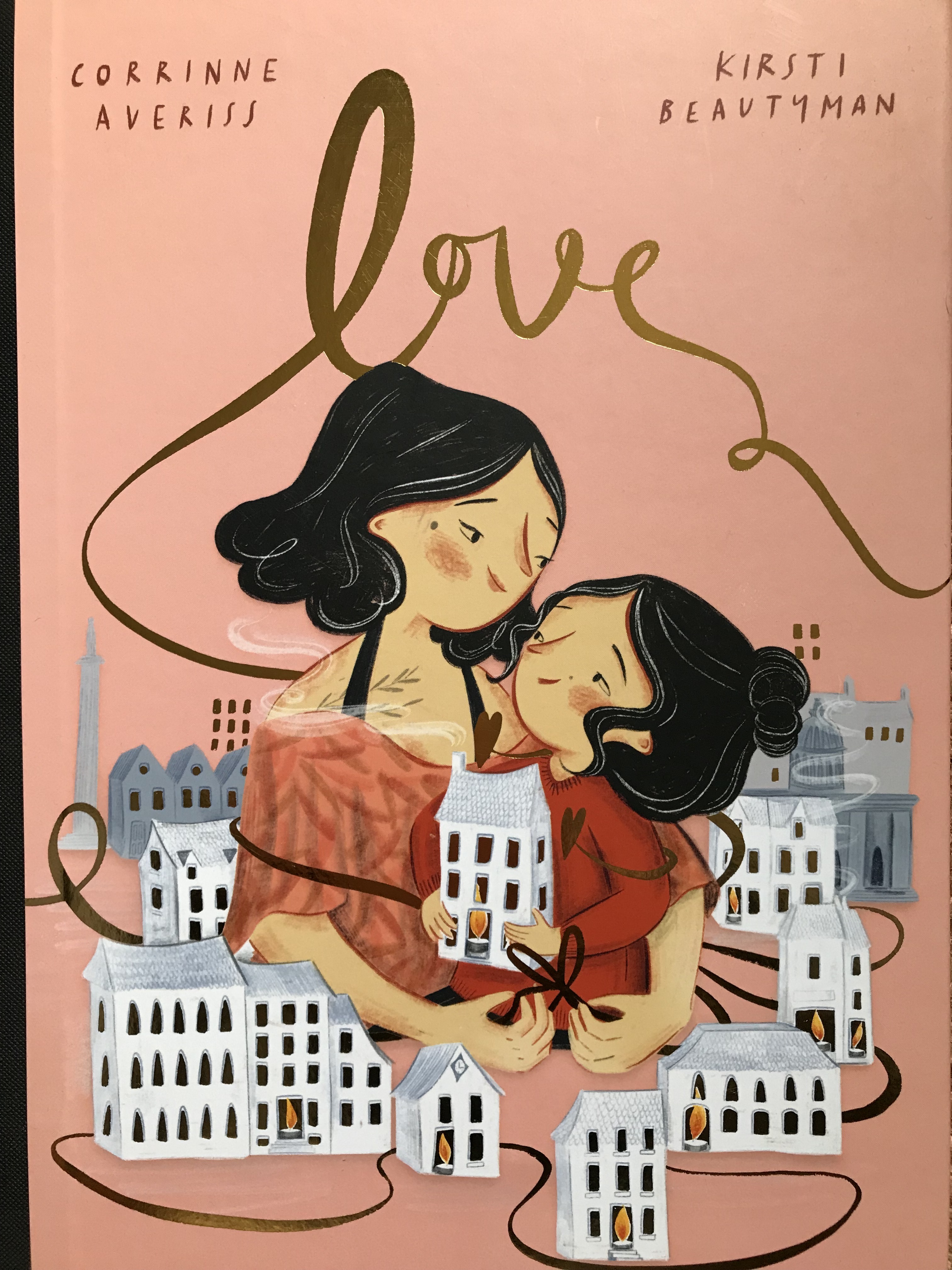 Love – Welcome to the world of the Moffles!